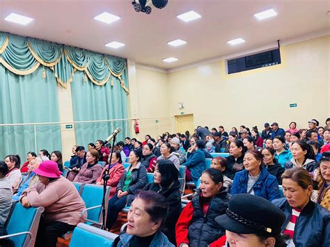 УЛСЫН ИХ ХУРЛЫН ГИШҮҮД ТОЙРОГТОО АЖИЛЛАЖ ИРГЭД СОНГОГЧДОД МОНГОЛ