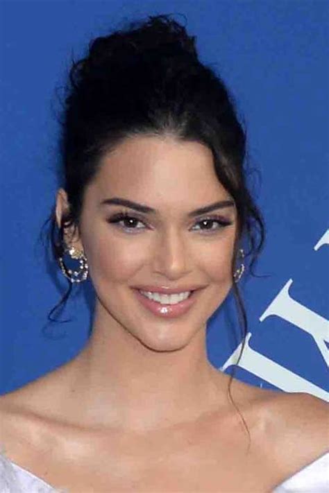 Kendall Jenner Wavy Hair
