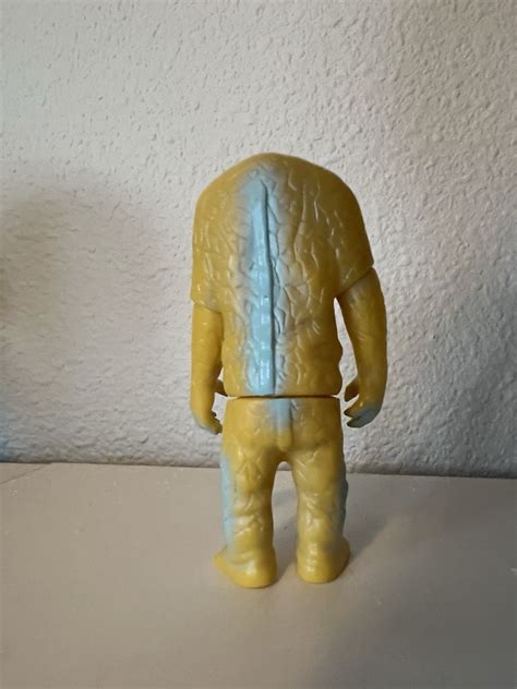 Jamila Soul Of Bullmark Kaiju Sofubi 3 Mini Figure Ultraman Ebay