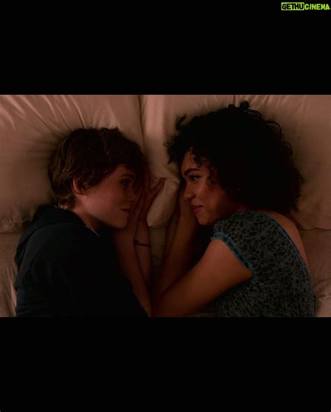 Sofia Bryant Instagram Okay Okay Okay Iamnotokaywiththis Premieres Feb 26 On Netflix