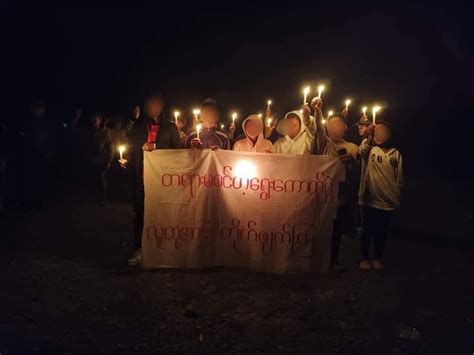 ကလေးမြို့ ပင်မသပိတ် အင်အားစုများ အကြမ်းဖက် စစ်အာဏာရှင် တော်လှန်ရေး ညသပိတ် ပြုလုပ် Khit Thit Media