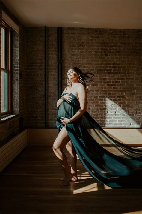 An In Home Maternity Session In Nyc Lucie B Photo