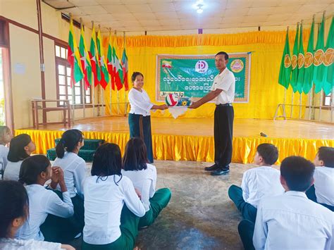 မိုင်းရှူးမြို့နယ်၊ အ‌ခြေခံပညာအထက်တန်းကျောင်းတွင် လူငယ