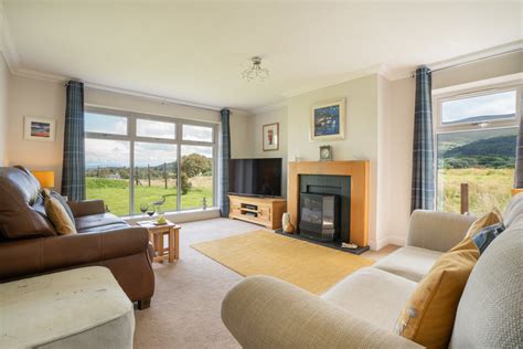 Rowan Lea Holiday Cottage For Six At Garmony In South East Isle Of Mull