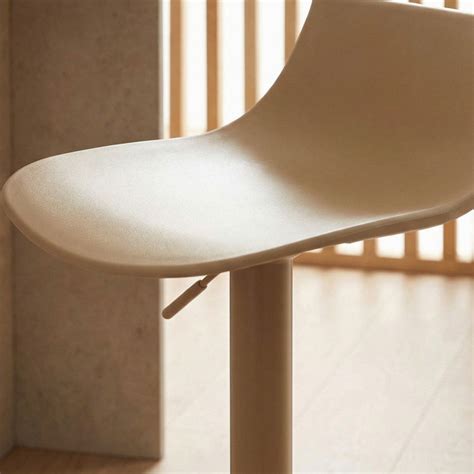 Lot De 2 Chaises De Bar Réglables En Plastique Et Métal H58 79cm Drawer