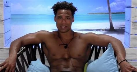 Love Islands Rykard Jenkins Ditches Olivia And Chases After Newcomer