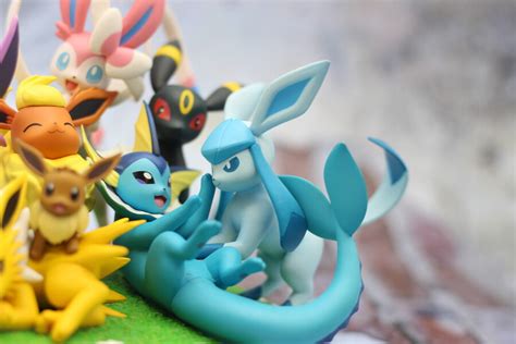 메가하우스 이브이 프렌즈 피규어 갤러리