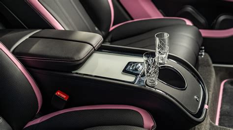 Bentley Shows Off Enormous Color Variety With Custom Bentayga Autoblog
