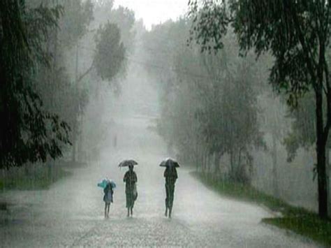 Monsoon Advances Across Central India Heavy Rainfall Forecast For These