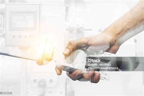 Komunikasi Siber Dan Konsep Robotik Konsep Sistem Fisik Cyber 40 Industri Paparan Ganda Robot