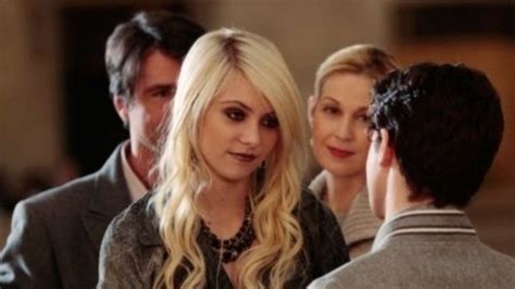 50 Fast Facts About Jenny Humphrey From ‘gossip Girl Lovetravelbeauty