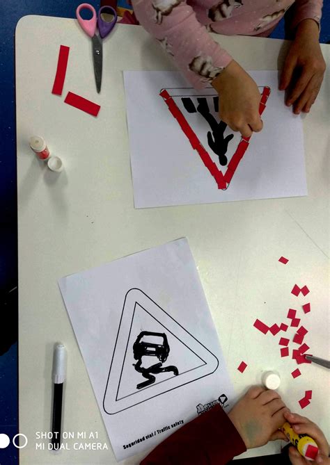 Εποπτικό υλικό για την κυκλοφοριακή αγωγή