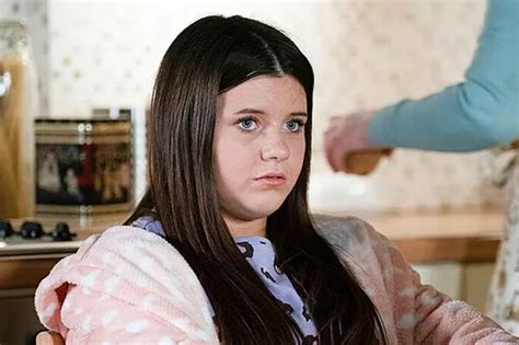 Eastenders Lillia Turner Unrecognisable As Lily Slater Star Wows At