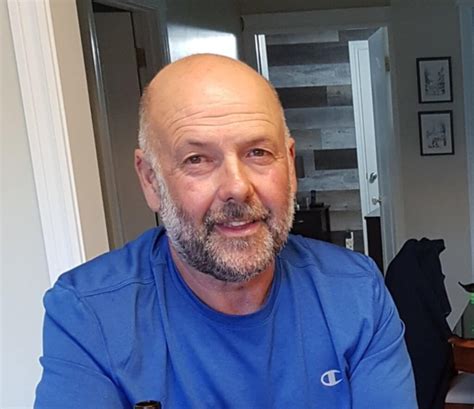 Paul Daigle Nécrologies De La Coopérative Funéraire La Colombe