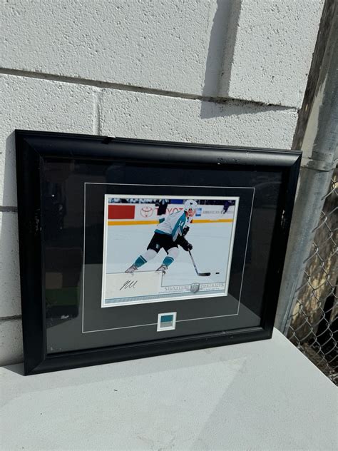 Signature Portrait Jonathan Cheechoo