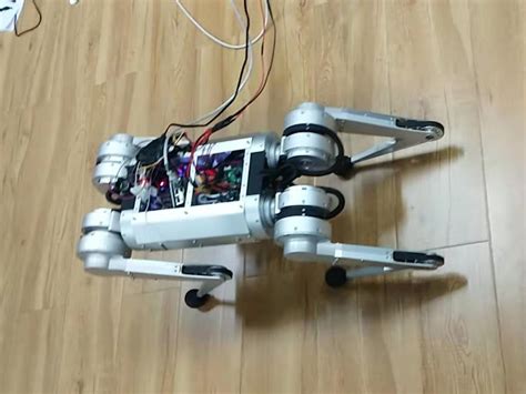Review Of Quadruped Robots For Dynamic Locomotion Deepai