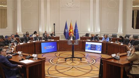 Свечена седница на Владата по повод годишнината од членството во НАТО 26 03 2024 Youtube