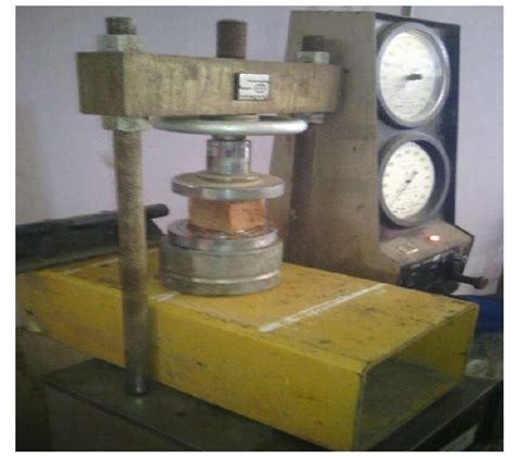 Compression Test Set Up Download Scientific Diagram