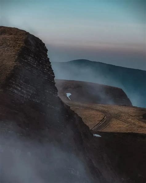 Гірські масиви в Карпатах 🇺🇦 Скелясті хребти найвищі вершини і найгарніші озера
