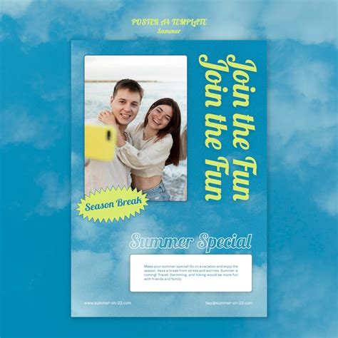 해변에서 사람들과 여름 수직 포스터 템플릿 무료 Psd 파일