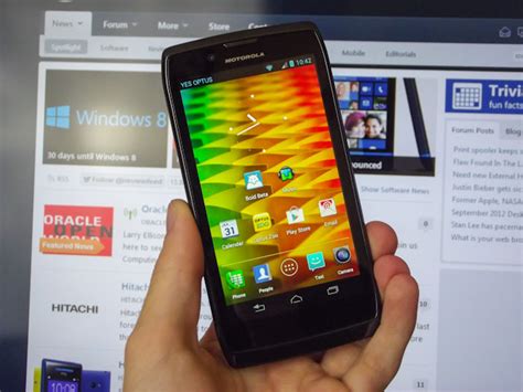 Review Motorola Razr V Neowin