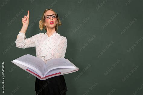 Boek Nerd Problemen De Nerd Is Cool Geworden Hij Kan Zomaar De Nieuwe