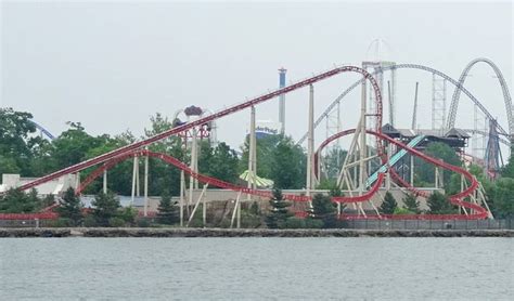 Maverick At Cedar Point Review And Ride Information Theme Park James