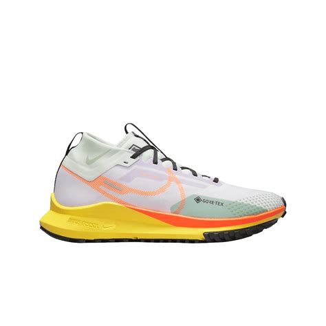 나이키 리액트 페가수스 트레일 4 고어텍스 베얼리 그레이프 토탈 오렌지 Nike Kream