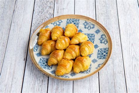 Мини круассаны простой и вкусный рецепт как приготовить пошагово