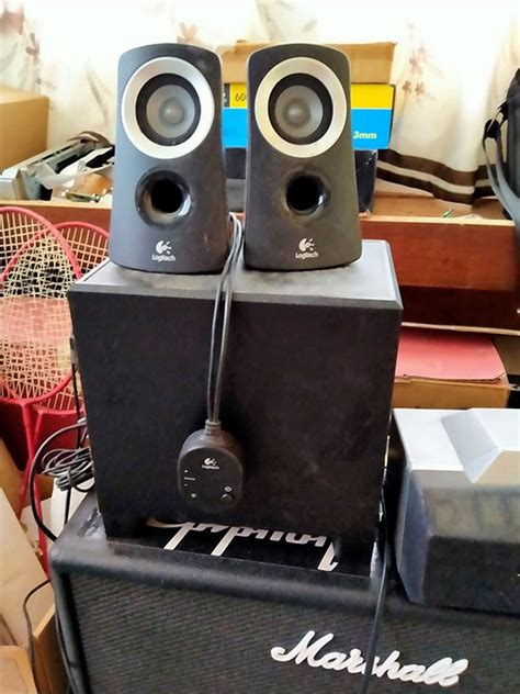 Logitech Speaker System Z313 Audio Soundbars Speakers Amplifiers On Carousell