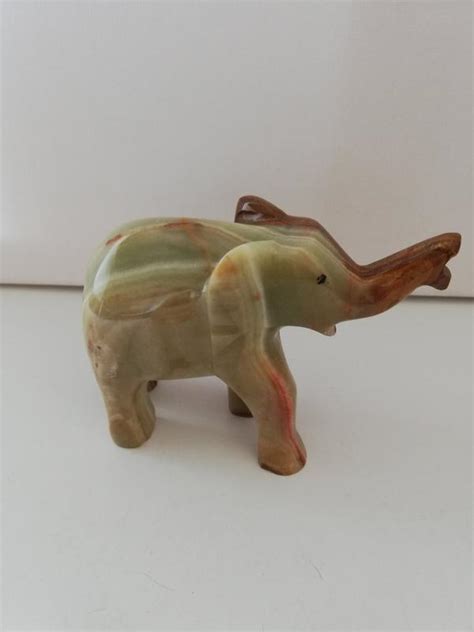 Статуэтка декор слон из натурального камня — ціна 1799 грн у каталозі Статуетки Купити товари