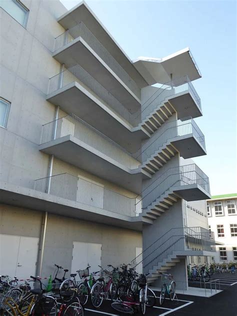 【建築】階段！ Stairs！ 階段！｜hiroshi Kawajiri 建築 階段 屋外階段