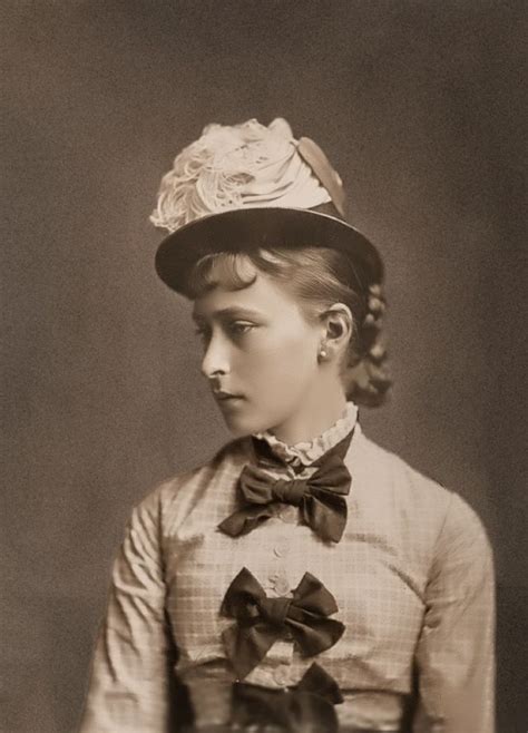 40 Elegant Portraits Of Grand Duchess Elizabeth Feodorovna From The