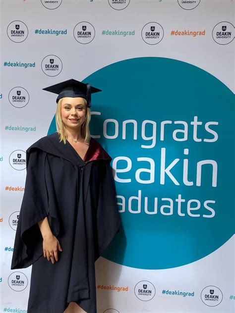 Ruby Robertson On Linkedin Deakingrad Worldy Shinelawyers Rightwrongs 21 Comments