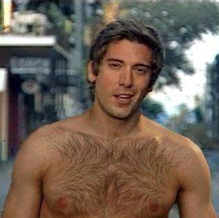 David Muir David Muir  David Muir Glasses David Muir News