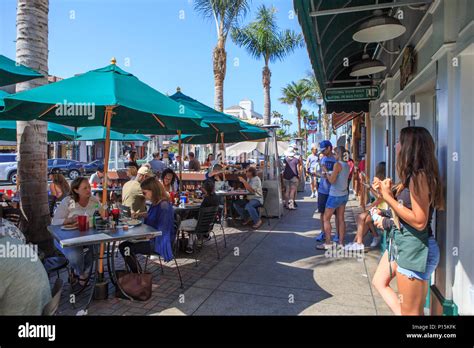 Restaurant At Huntington Beach Pier At Laura Timbery Blog