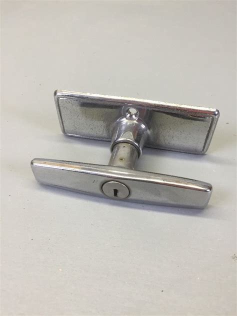 Scout Ii Liftgate T Handle Ih Scout