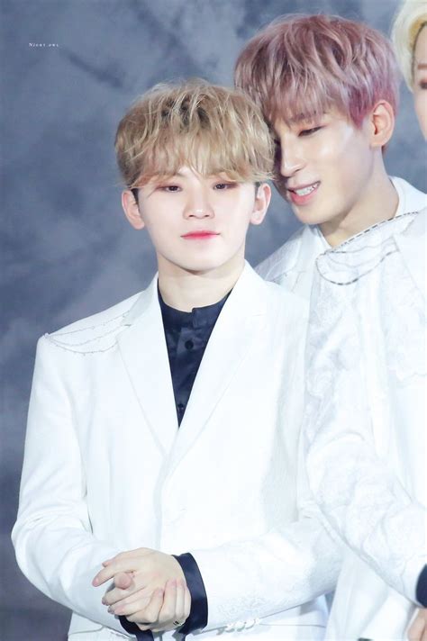 Pin Oleh Di Seventeen