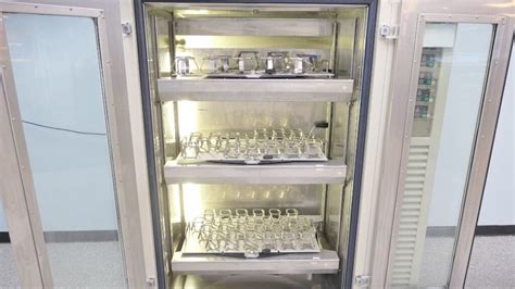 Kuhner Isf4 W Incubator Shaker With Cooling