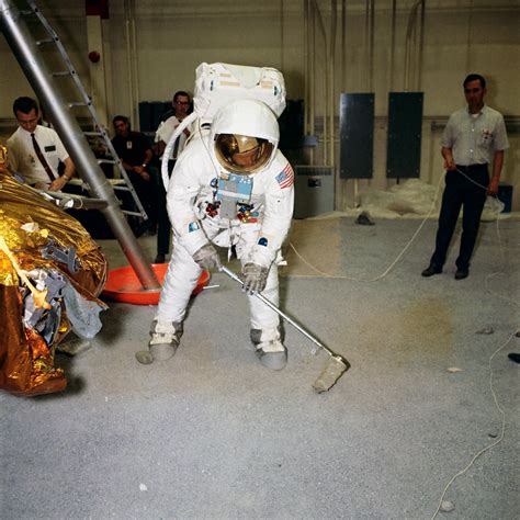 S69 31047 Apollo 11 Training Simulation Detailed Descri… Flickr