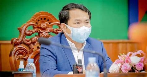 អភិបាលខេត្តកណ្តាល ដឹកនាំកិច្ចប្រជុំការងារប្រចាំឆមាសទី១ ឆ្នាំ២០២១ ក្រសួងព័ត៌មាន