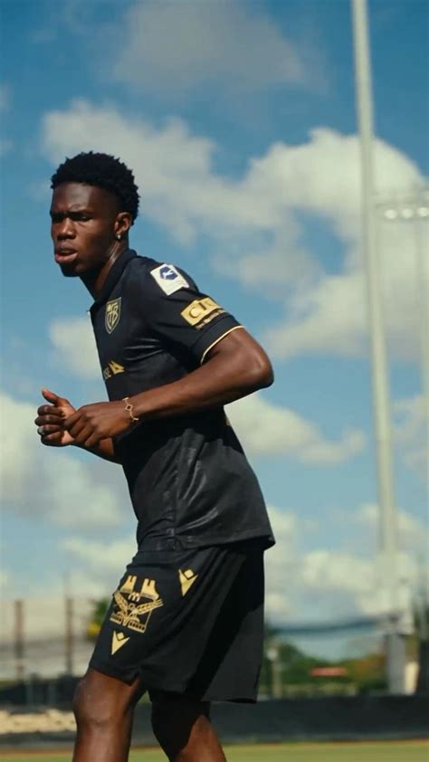 Pin By Ted On Graphic Design Babes Graphic Design In 2025 Sports Videography Sports