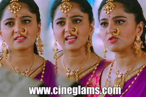 Anushka Shetty Beautiful Face Expression Pics