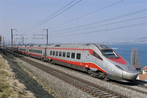 Fs Etr 610 011 Als Ec Nach Milano Am 5 3 23 Bei Einigen Bahnbilder De