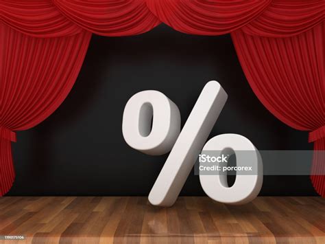 나무 바닥에 빨간색 스테이지 커튼이있는 백분율 기호 3d 렌더링 3차원 형태에 대한 스톡 사진 및 기타 이미지 3차원 형태 Performing Arts Event