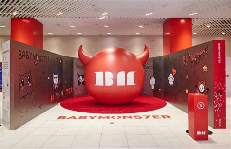 베이비몬스터 데뷔 앨범 발매 기념 팝업스토어 성황