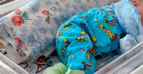 Когато приятелката на съпруга ми почина по време на раждането реших да взема детето в нашето