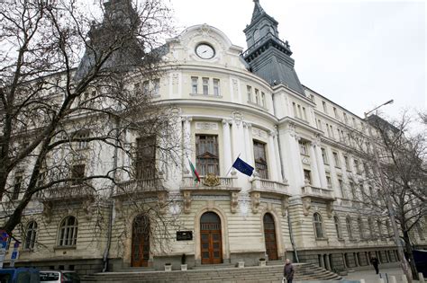 Министерството на земеделието публикува насоки за кандидатстване по ПВУ