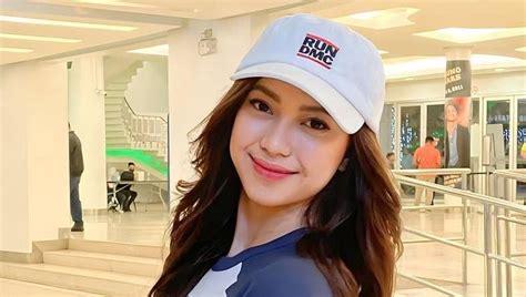 Alona Navarro Biographywiki Age Height Career Photos And More