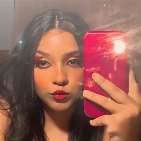 𝐉𝐮𝐥𝐢𝐚 𝐆𝐨𝐝𝐨𝐲 𝐋𝐨𝐩𝐞𝐬 juliaa godoyy Threads Say more